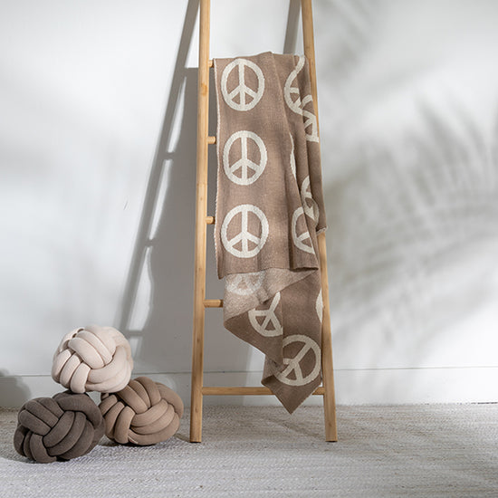 Organic Cotton Chunky Knit Throw Blanket Peace | Pink Lemonade